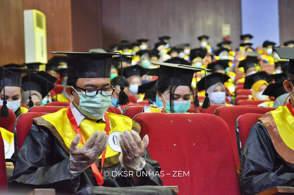 Wisuda Unhas Periode II Tahap 2 Digelar Dua Hari dan Tiga Sesi ...