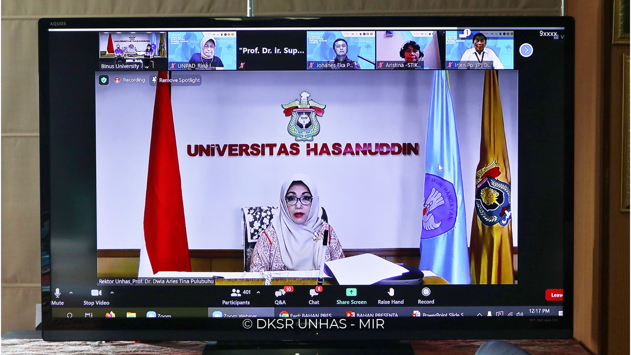 Prof Dwia Paparkan Inovasi Pembelajaran Daring Unhas Dalam Diskusi Panel NUNI - Hasanuddin ...