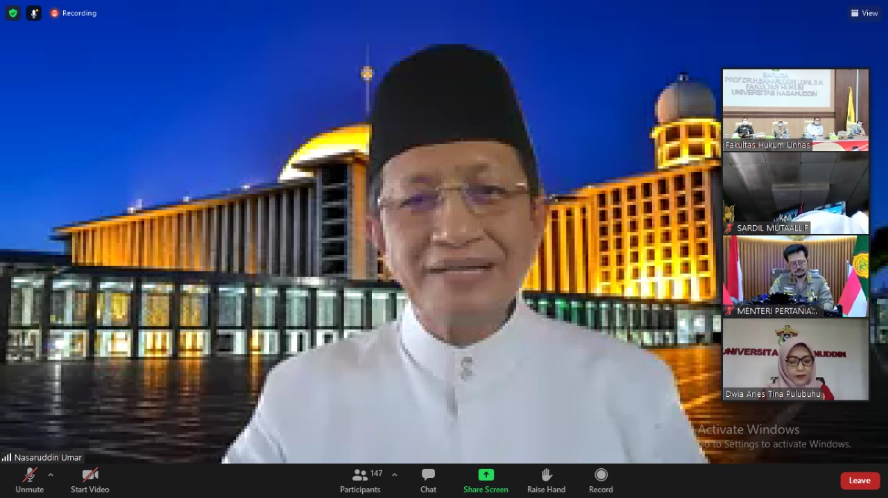 Menteri Pertanian RI dan Imam Besar Masjid Istiqlal Hadiri Halal bi ... Menteri Pertanian RI dan Imam Besar Masjid Istiqlal Hadiri Halal bi ...