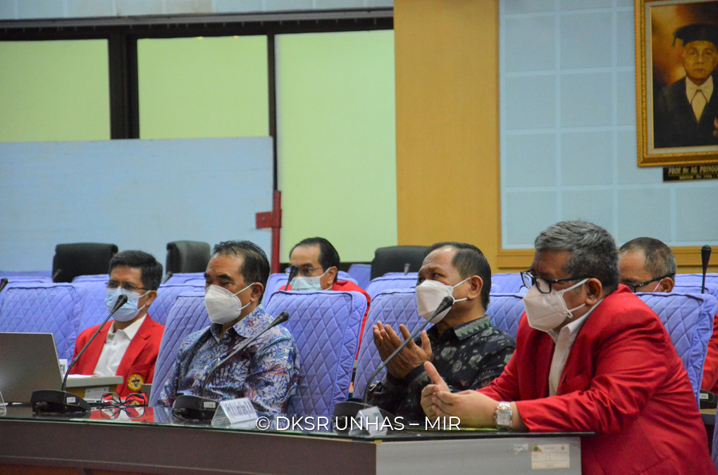 Dewan Profesor Unhas Gelar Webinar Merumuskan Nilai-nilai Keunhasan ...
