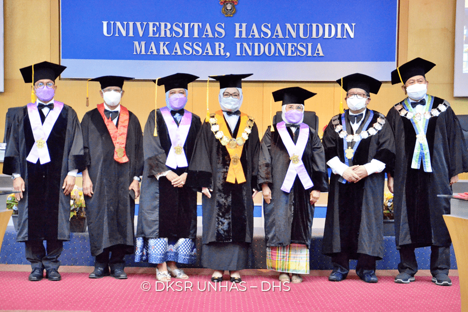Unhas Kukuhkan Tiga Guru Besar Baru Fakultas Kesehatan Masyarakat - Hasanuddin University