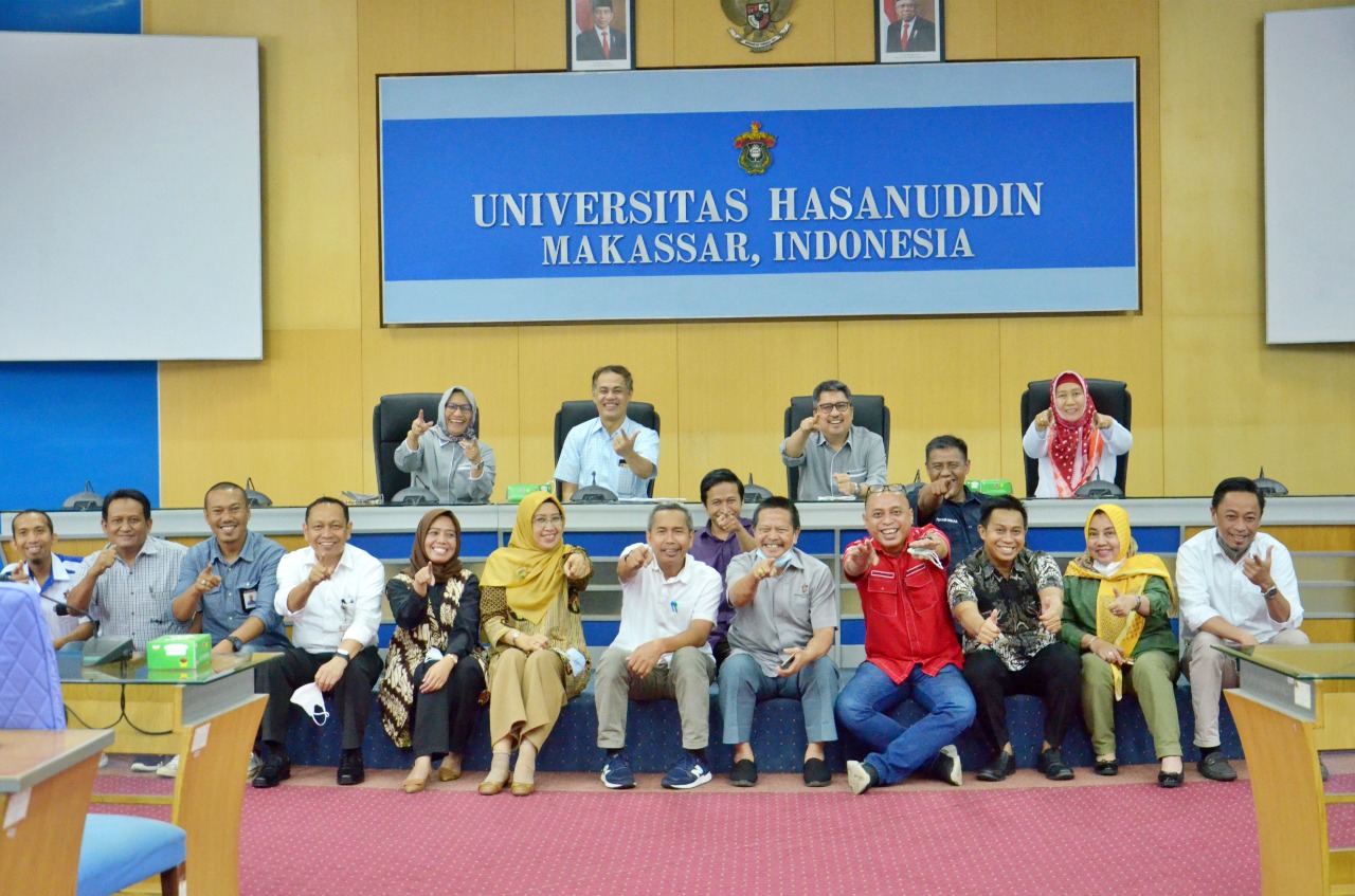 Wisuda Unhas Periode IV Tahap 2 TA 2021-2022 Masih Digelar Hibrid ...