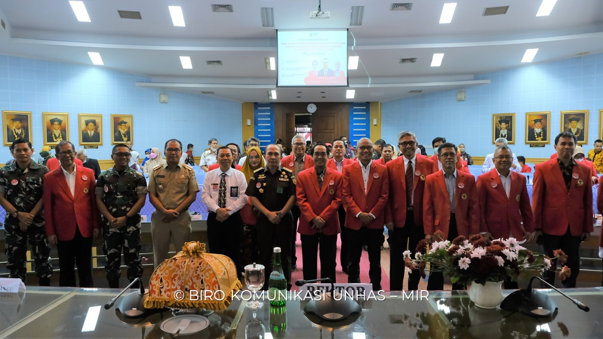 Komitmen Dorong Pelayanan Optimal Bersih Melayani, Unhas Launching Zona ... Komitmen Dorong Pelayanan Optimal Bersih Melayani, Unhas Launching Zona ...