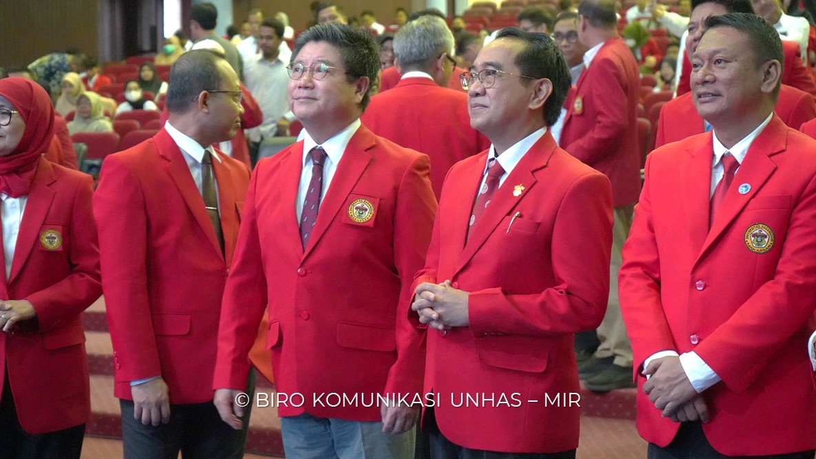 Rektor Unhas Sambut 1.703 Mahasiswa Baru Program Pascasarjana Tahun ...